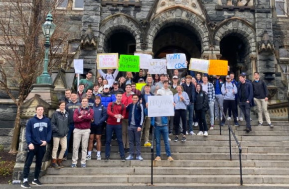 Georgetown students protest as mask mandate reinstated despite no cases ...