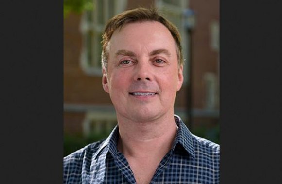 Professor rips fast food employees, demands to know their immigration ...