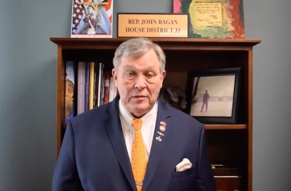 New Tennessee law bans colleges from requiring agreement with ...